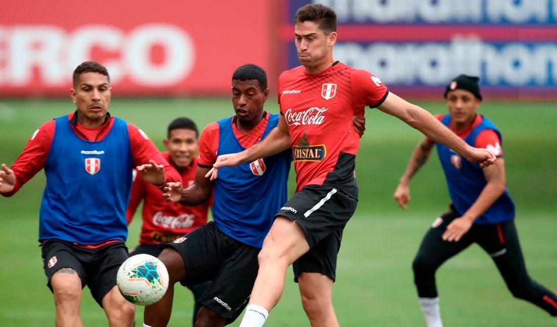 HOY Perú vs. Chile por eliminatorias: Una edición más del denominado ...